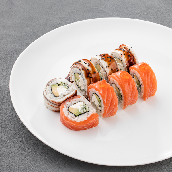 Philadelphia mix roll (węgorz-łosoś) zamów teraz w Wrocław za 75 zł z ...